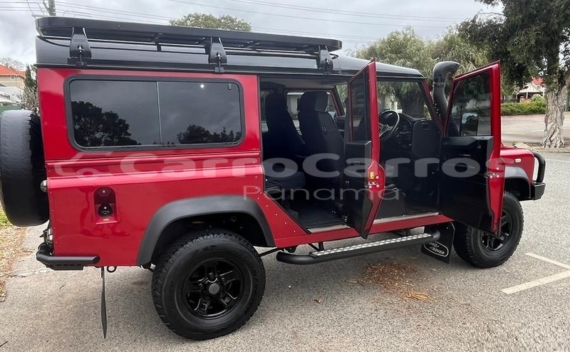 Buy used land rover defender red car in la chorrera in panama ...